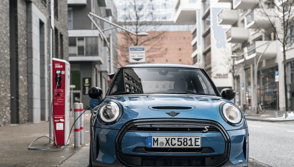 Mini to go electric, launch last car with internal-combustion engine in ...