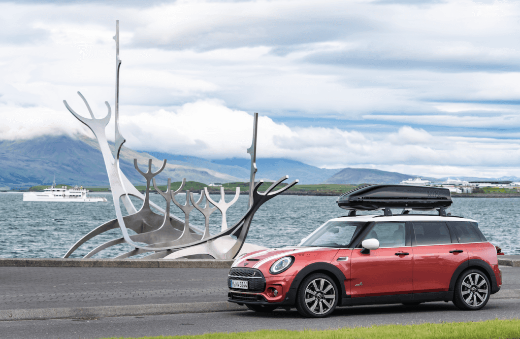 DISCOVER ICELAND'S BREATHTAKING NATURE WITH THE MINI COOPER S CLUBMAN ...