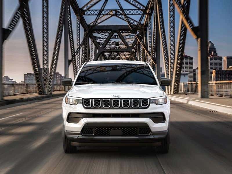 Jeep Compass vs Volkswagen Taos | Harr CJDR