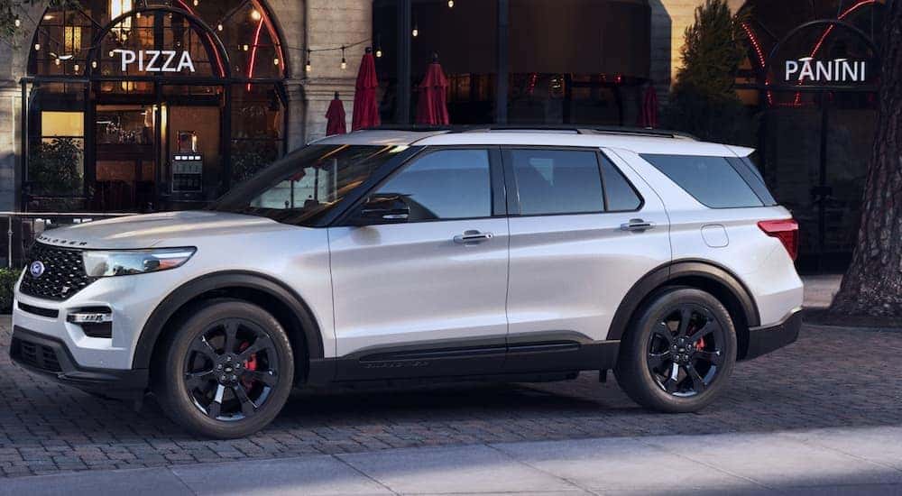 The 2020 Guide to Ford SUVs: EVs vs Gas Models | Middletown, OH