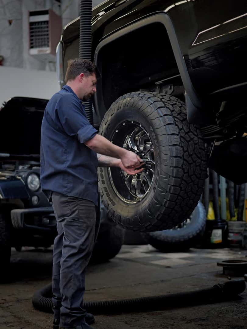 7 Signs Your Car Needs Maintenance | Liberty Bay Auto | #1 Rated Service