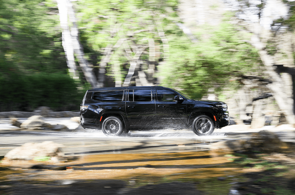 Luxury SUV Comparison: Wagoneer vs Grand Wagoneer | Whitten Brothers of ...